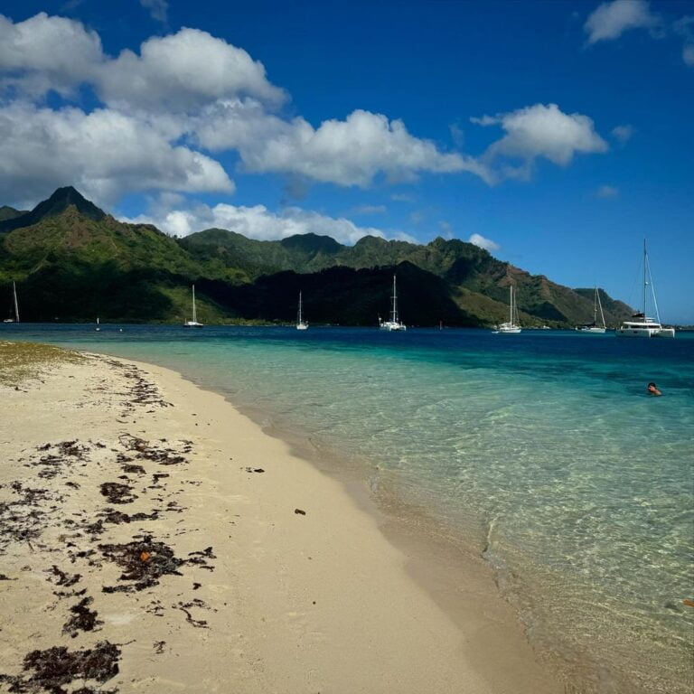 Where is Tahiti? Discovering the Heart of French Polynesia - Unique Tahiti